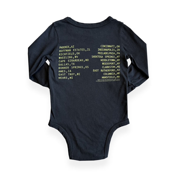 Rowdy Sprout Guns n' Roses Onesie ~ Jet Black – Born Yesterday